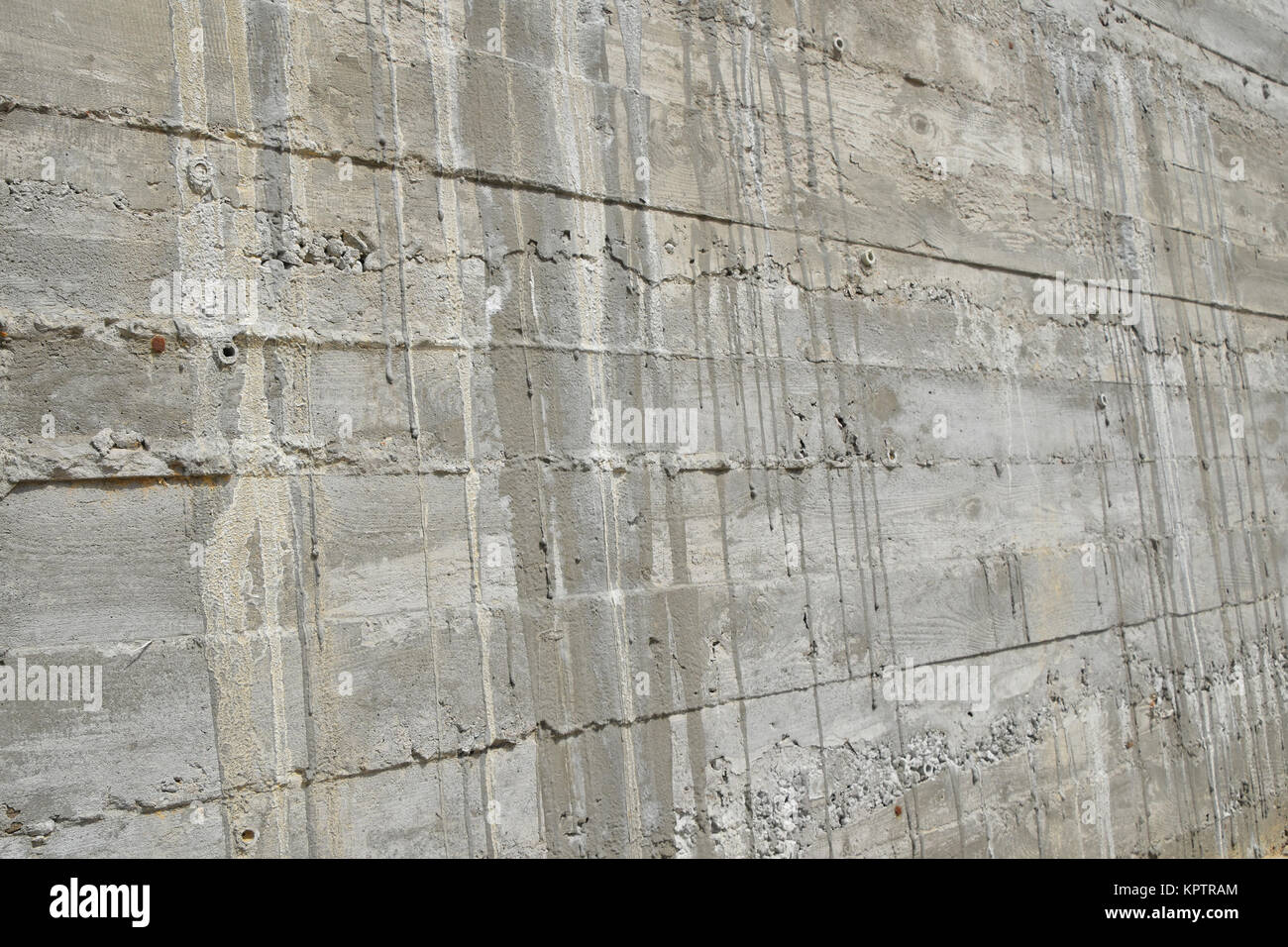 Concrete wall texture with wooden pattern impress from wooden form ...