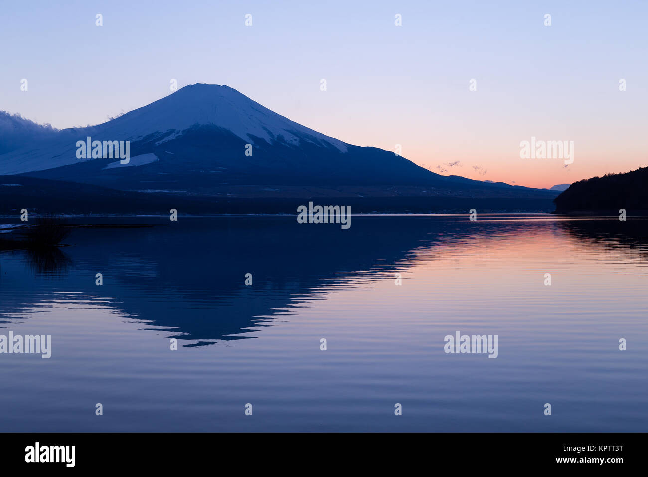 Mountain Fuji at sunset Stock Photo - Alamy