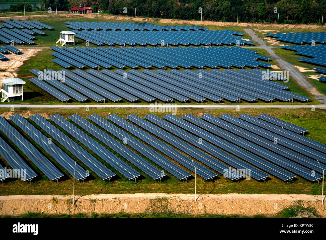 Solar farm, solar panels aerial view Stock Photo - Alamy