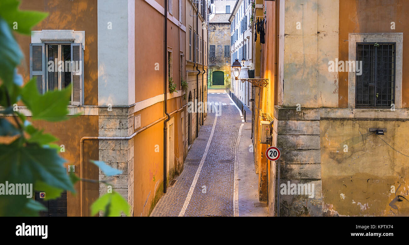 Medieval buildings in rome hi-res stock photography and images - Alamy