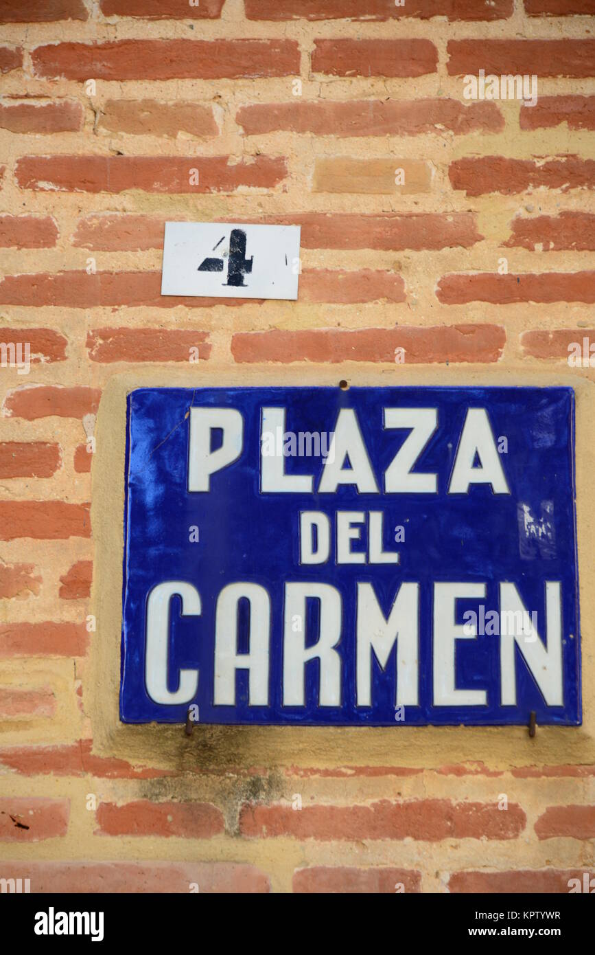 Road signs valencia spain hi-res stock photography and images - Alamy