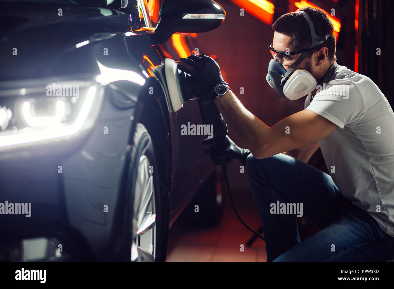 series of detailed cars: Polishing a car Stock Photo - Alamy