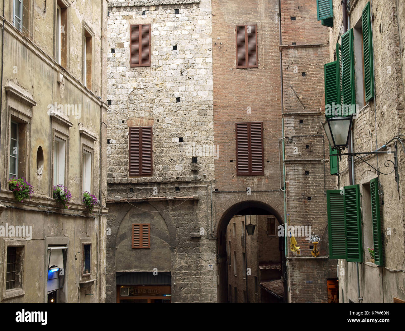 Siena - the medieval climate and characteristic colours Stock Photo - Alamy