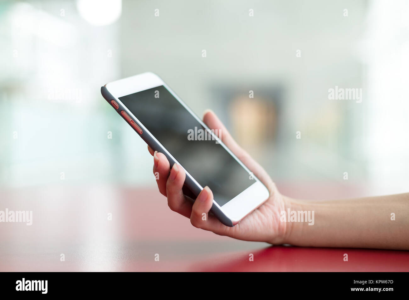 Human hand hold with cellphone Stock Photo - Alamy