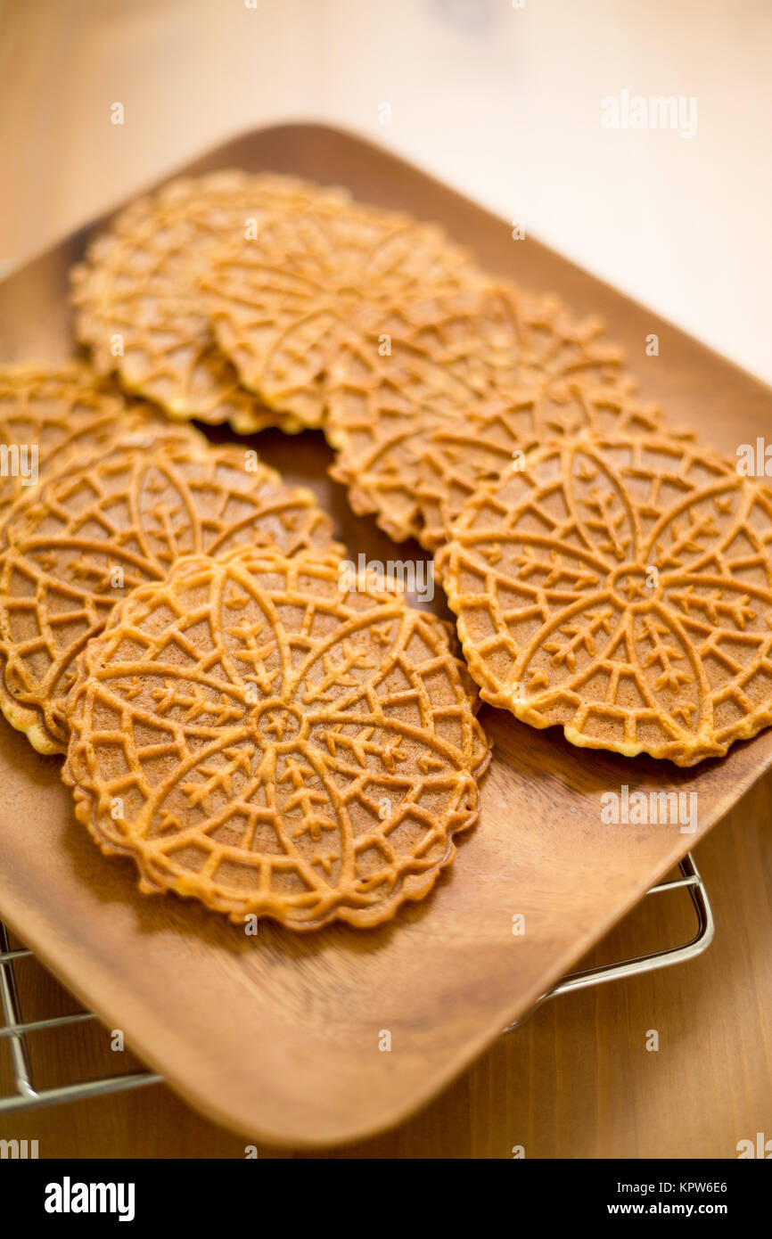 Pizzelle hi-res stock photography and images - Alamy