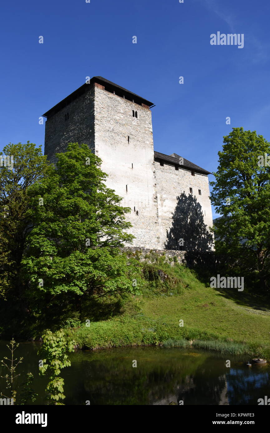 kaprun castle,kaprun castle,castle,castle,burgfried,castle wall,tower ...