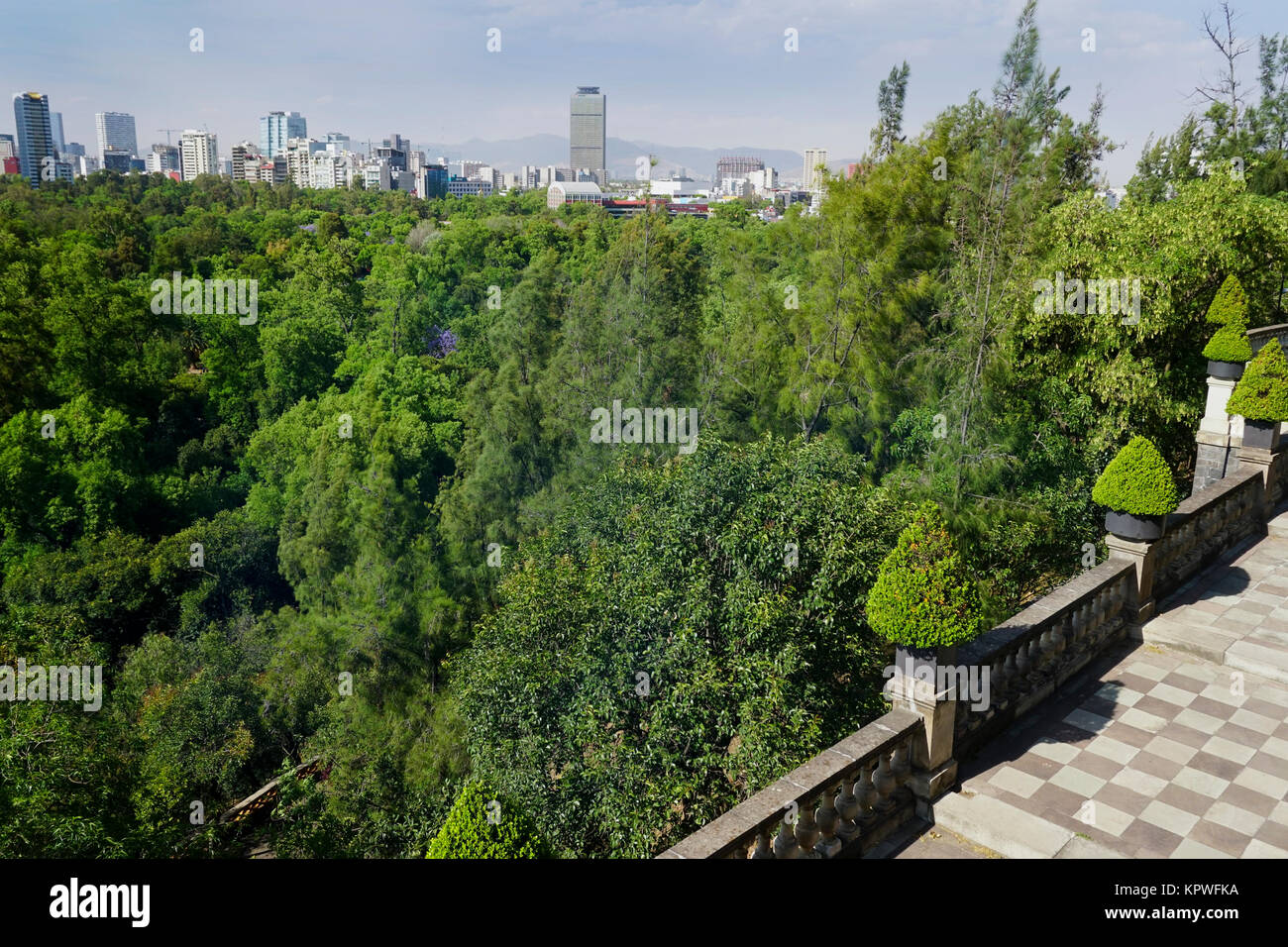 Parque chapultepec hi-res stock photography and images - Alamy