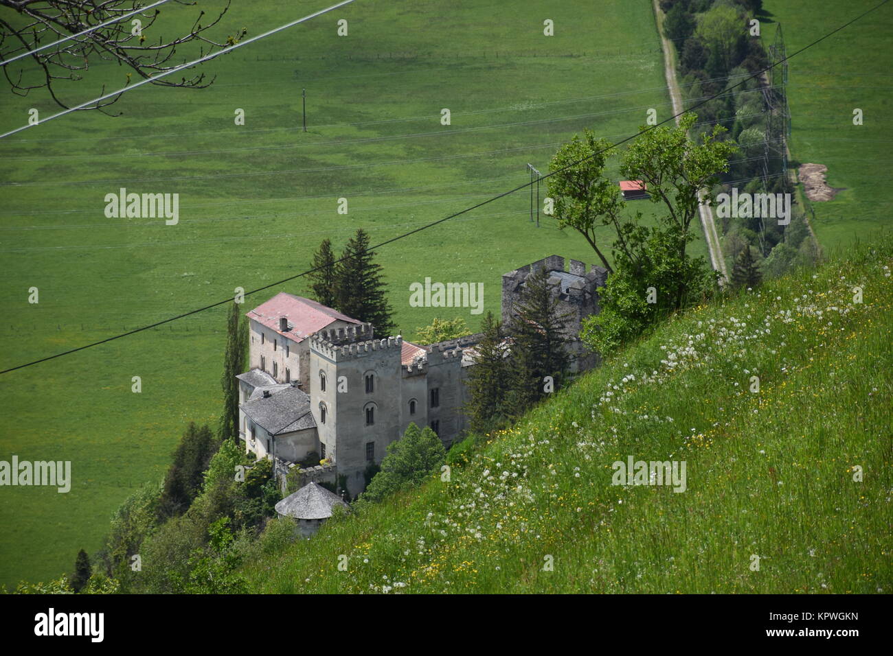 matrei,matrei,schloss weissenstein weissenstein,castle,castle,fortress ...
