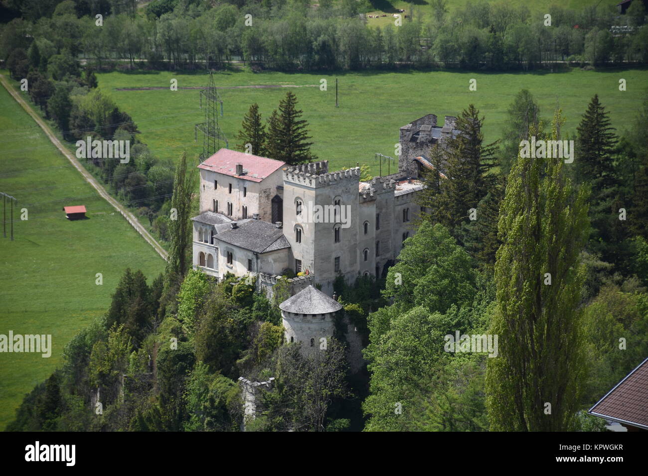 matrei,matrei,schloss weissenstein weissenstein,castle,castle,fortress ...