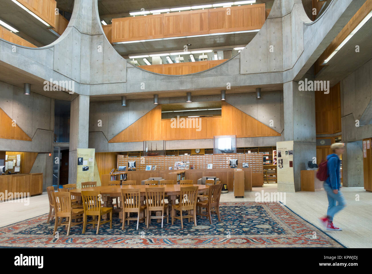 Exeter library interior hi-res stock photography and images - Alamy