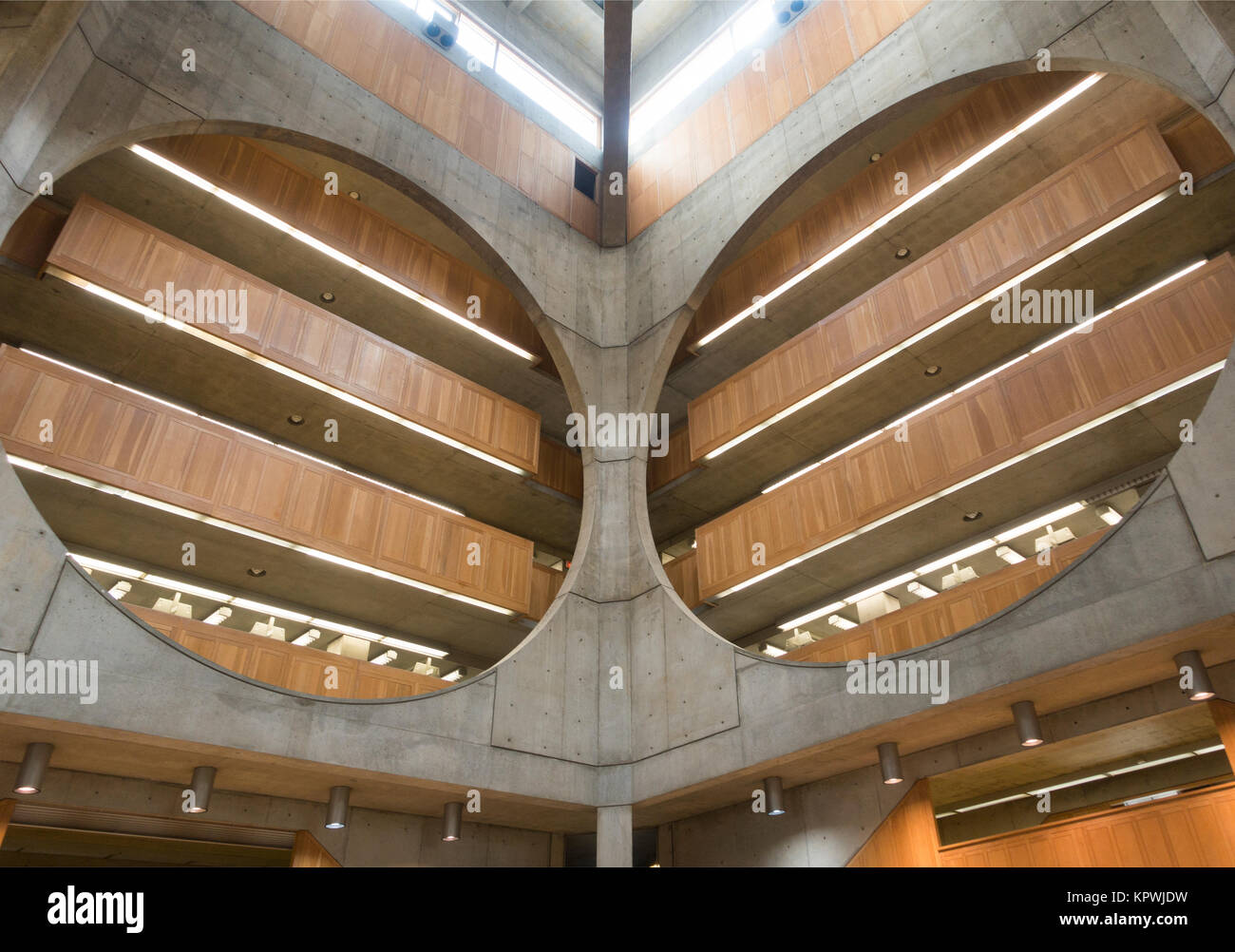 Exeter library interior hi-res stock photography and images - Alamy