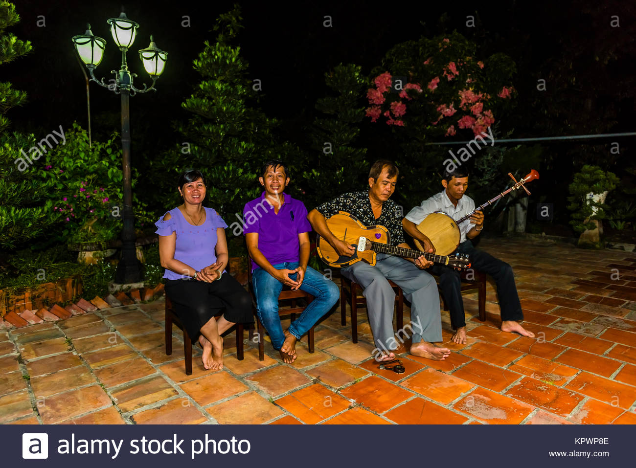 Local Musicians Stock Photos & Local Musicians Stock Images - Alamy