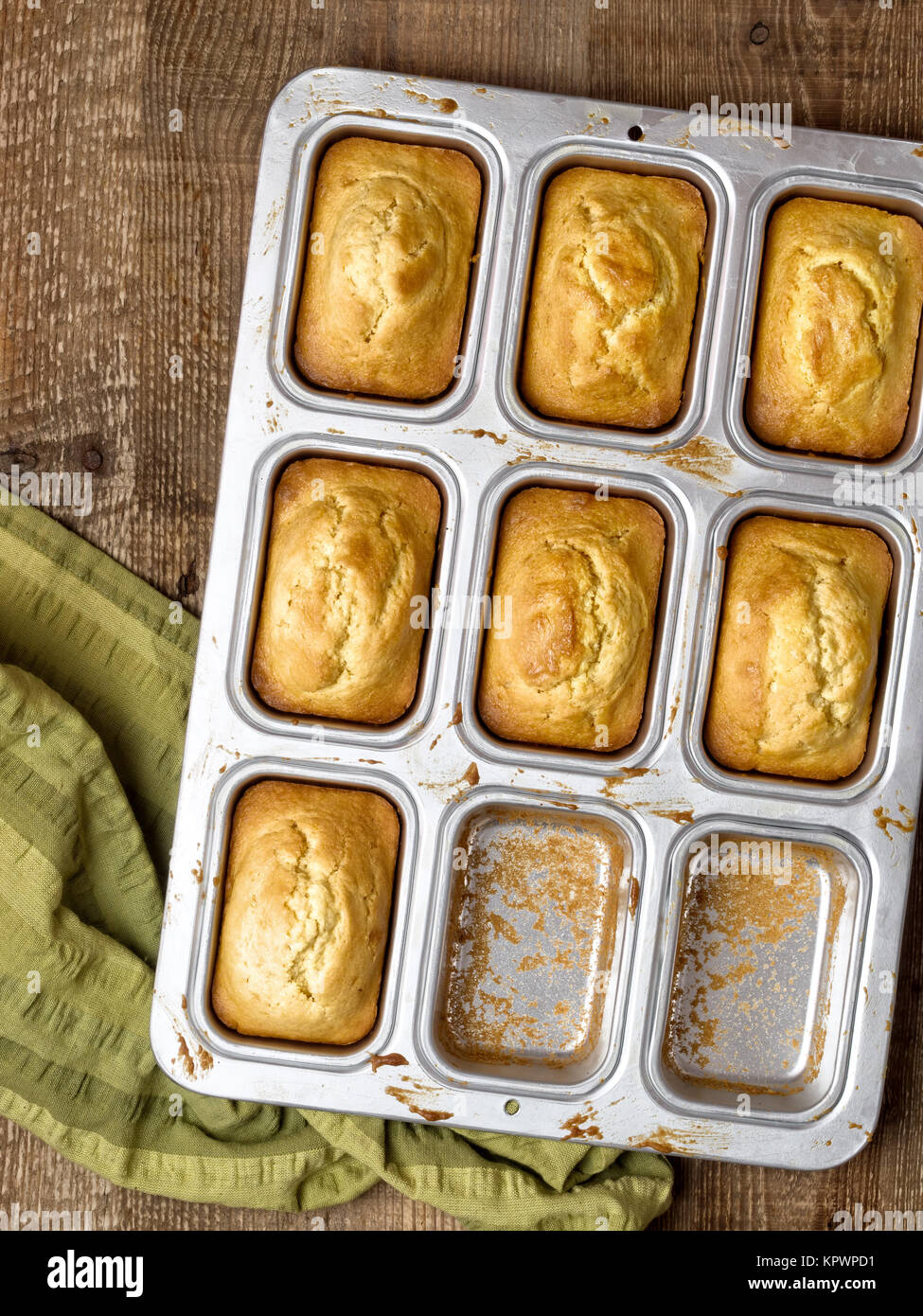 Cornbread tray hi-res stock photography and images - Alamy