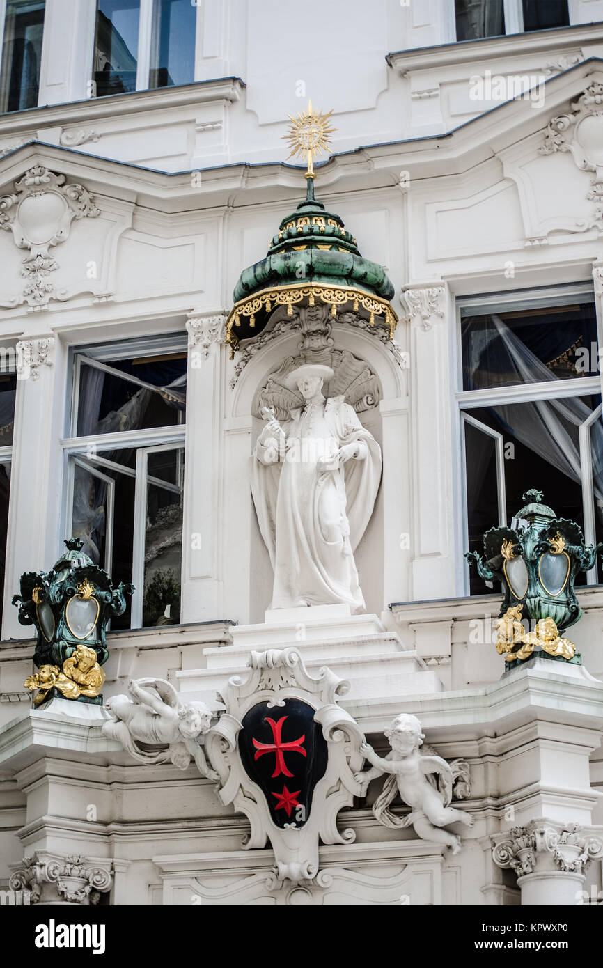 knights of the cross with red star Stock Photo - Alamy