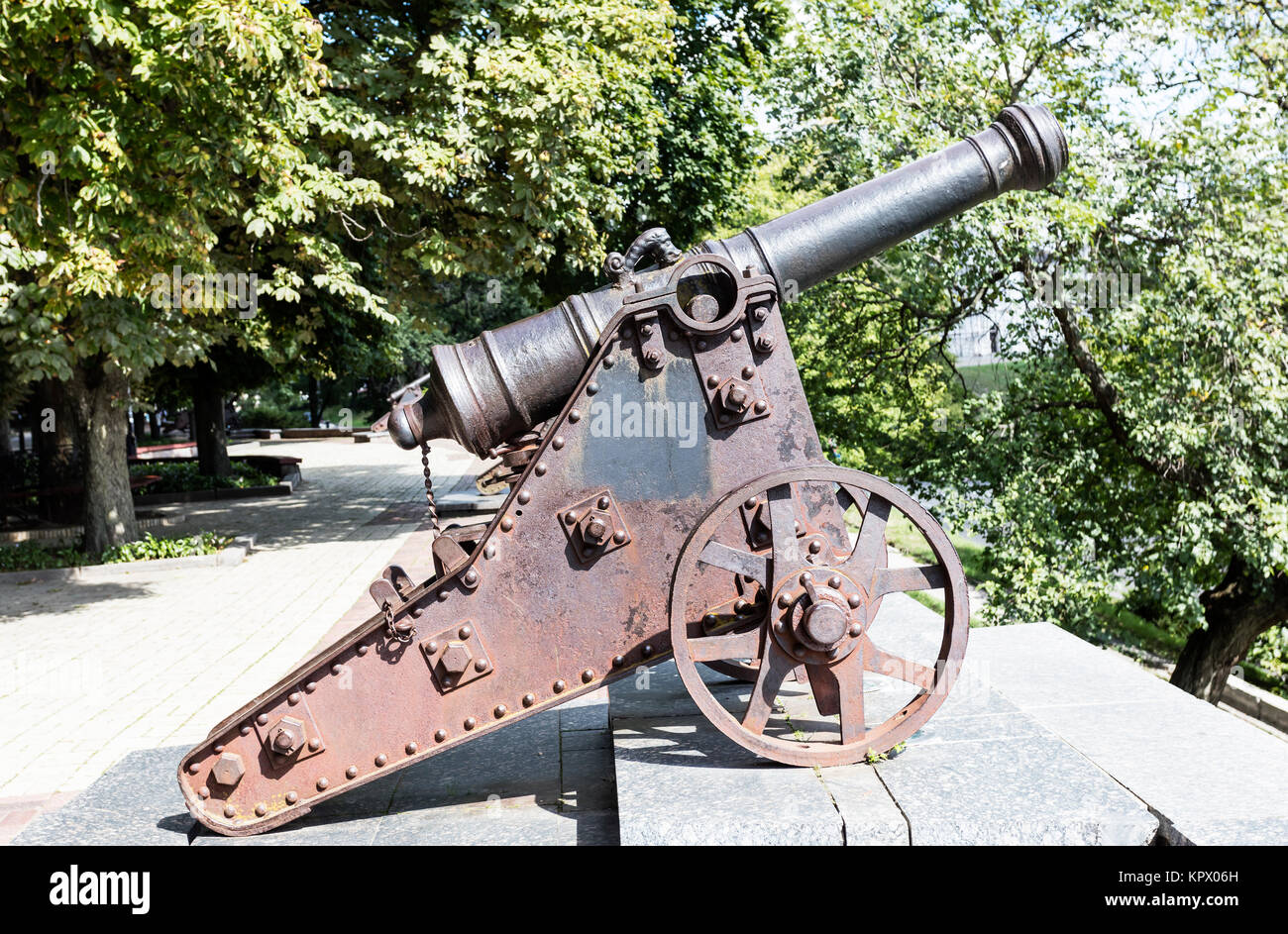 old cannon, Chernigov in Ukraine Stock Photo - Alamy