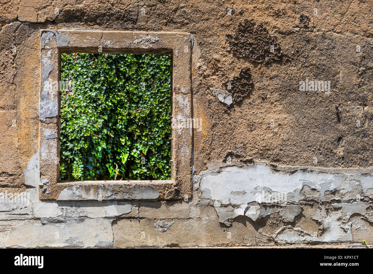 window in wall abandoned house Stock Photo - Alamy