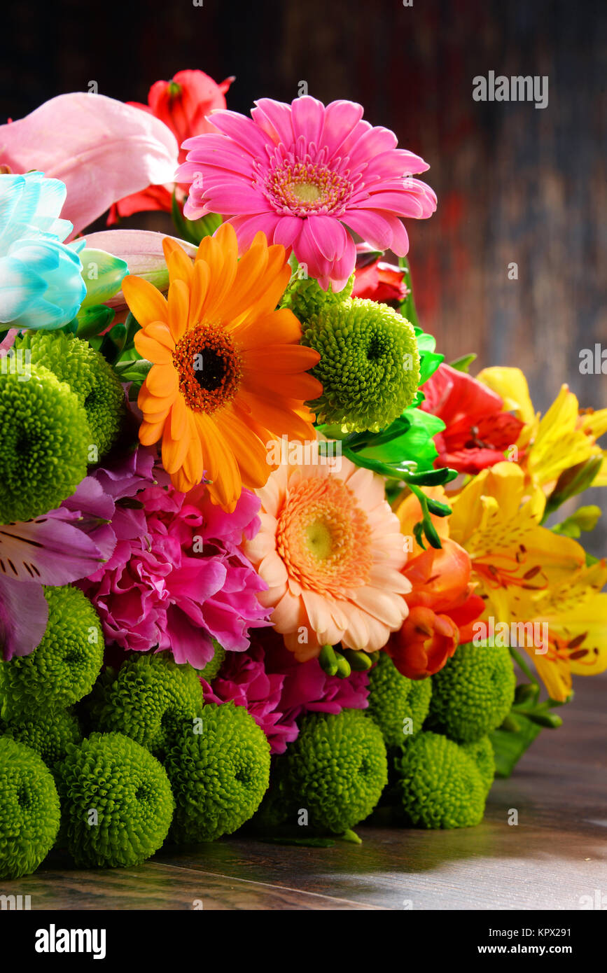 Composition with bouquet of flowers Stock Photo - Alamy