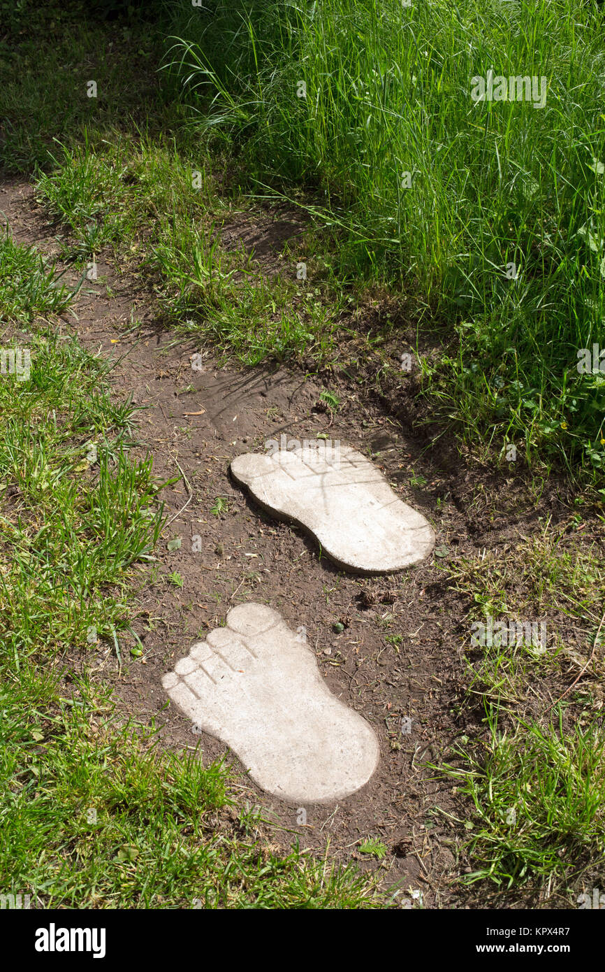 Barefoot footprints and soil hi-res stock photography and images - Alamy