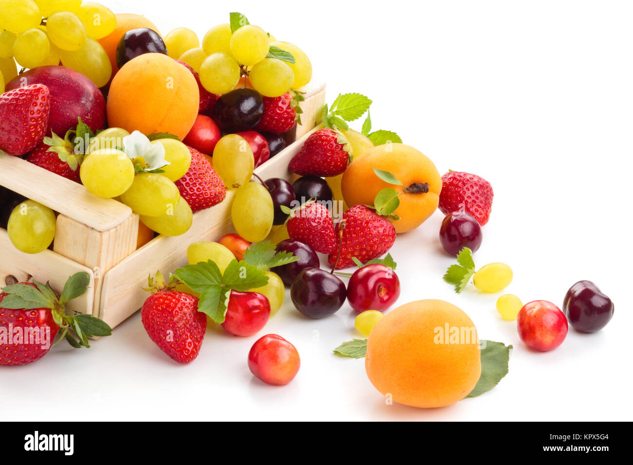 Fresh fruits in box Stock Photo - Alamy