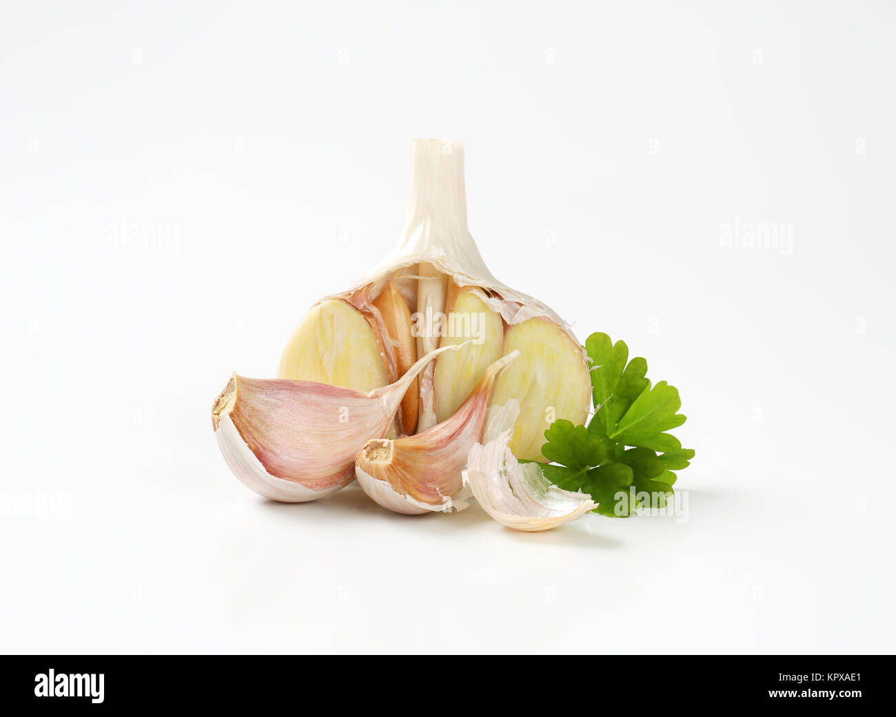 bulb of fresh garlic Stock Photo - Alamy