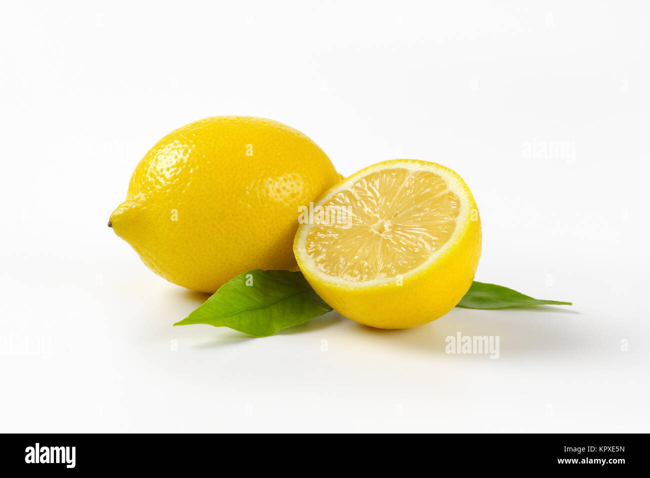one and half lemon Stock Photo - Alamy
