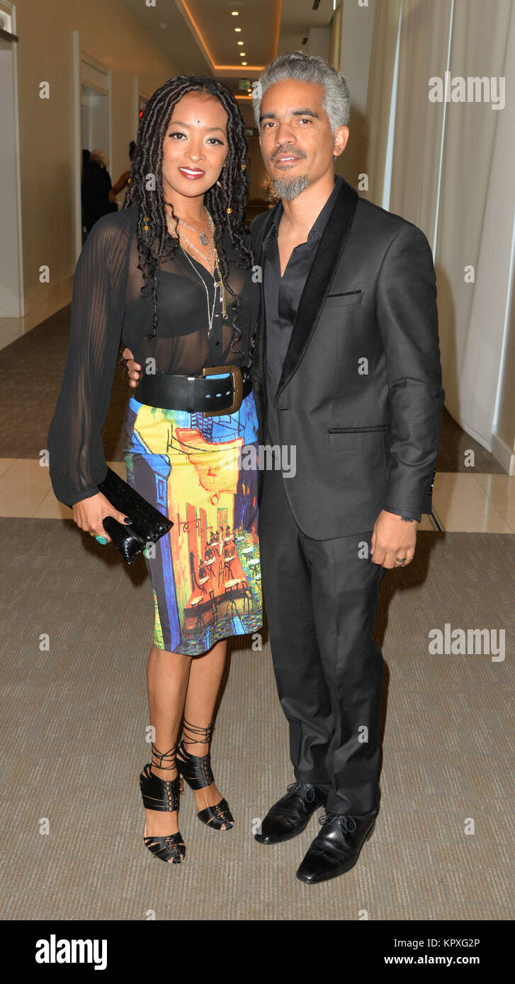 Beverly Hills, Ca. 16th Dec, 2017. Sol Aponte, Jennie Aponte at The ...