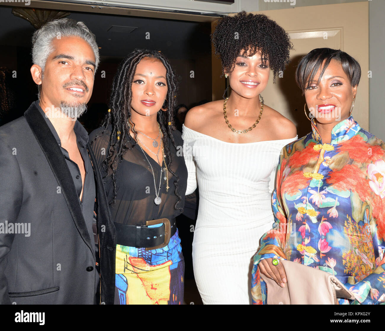 Beverly Hills, Ca. 16th Dec, 2017. Sol Aponte, Jennie Aponte, Demetria ...