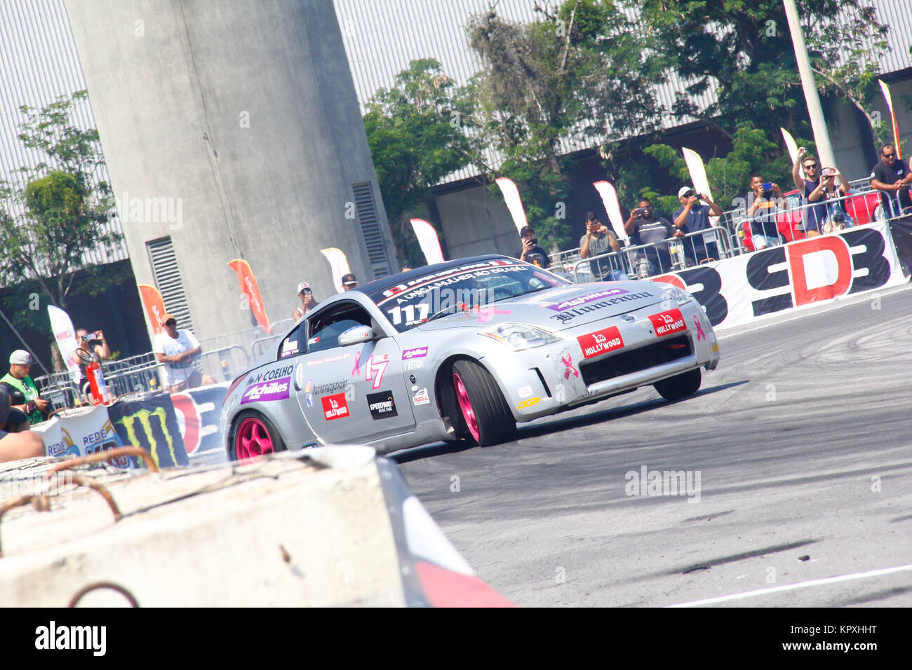 Rio De Janeiro, Brazil. 16th Dec, 2017. Pilot Bruna Genoin, the only ...