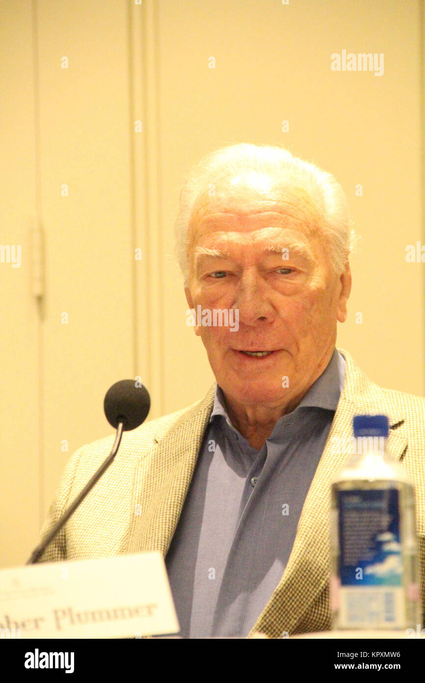 Beverly Hills, Los Angeles, USA. 16th December, 2017. Christopher ...