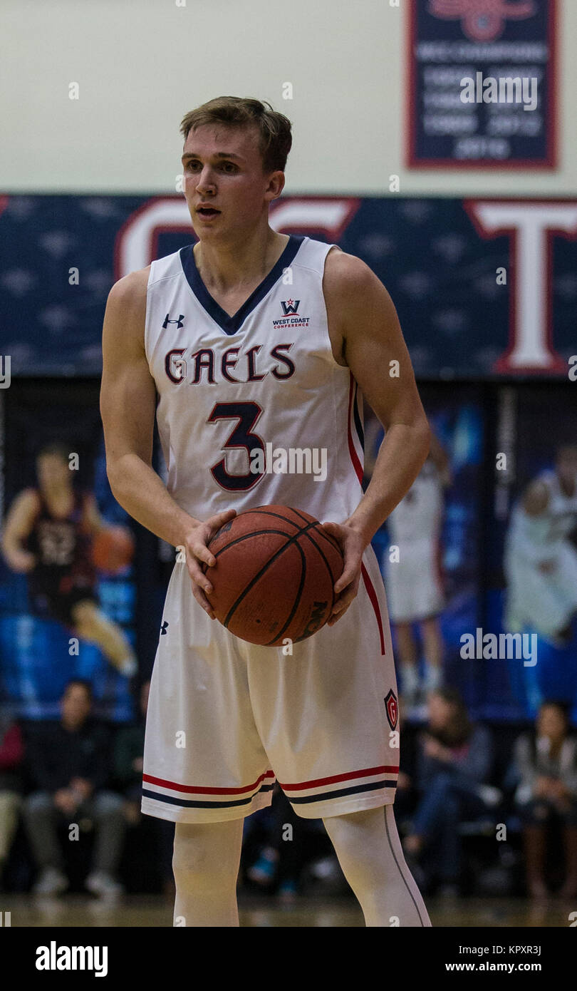 McKeon Pavilion Moraga Calif, USA. 16th Dec, 2017. U.S.A. St. Mary's ...