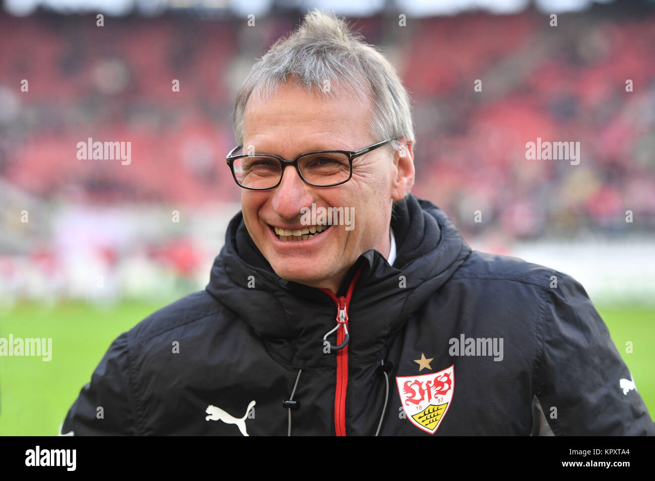 Stuttgart, Deutschland. 16th Dec, 2017. Michael RESCHKE (Sportvorstand ...