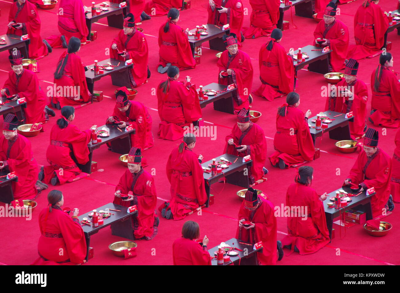 Traditional Han Style Wedding Ceremony High Resolution Stock ...