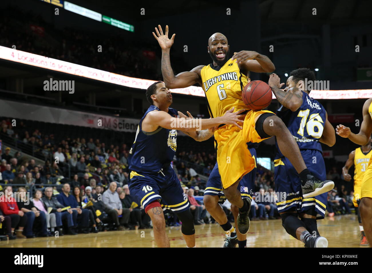 London, Ontario, Canada, Dec, 17th 2017 The London Lightning defeated ...