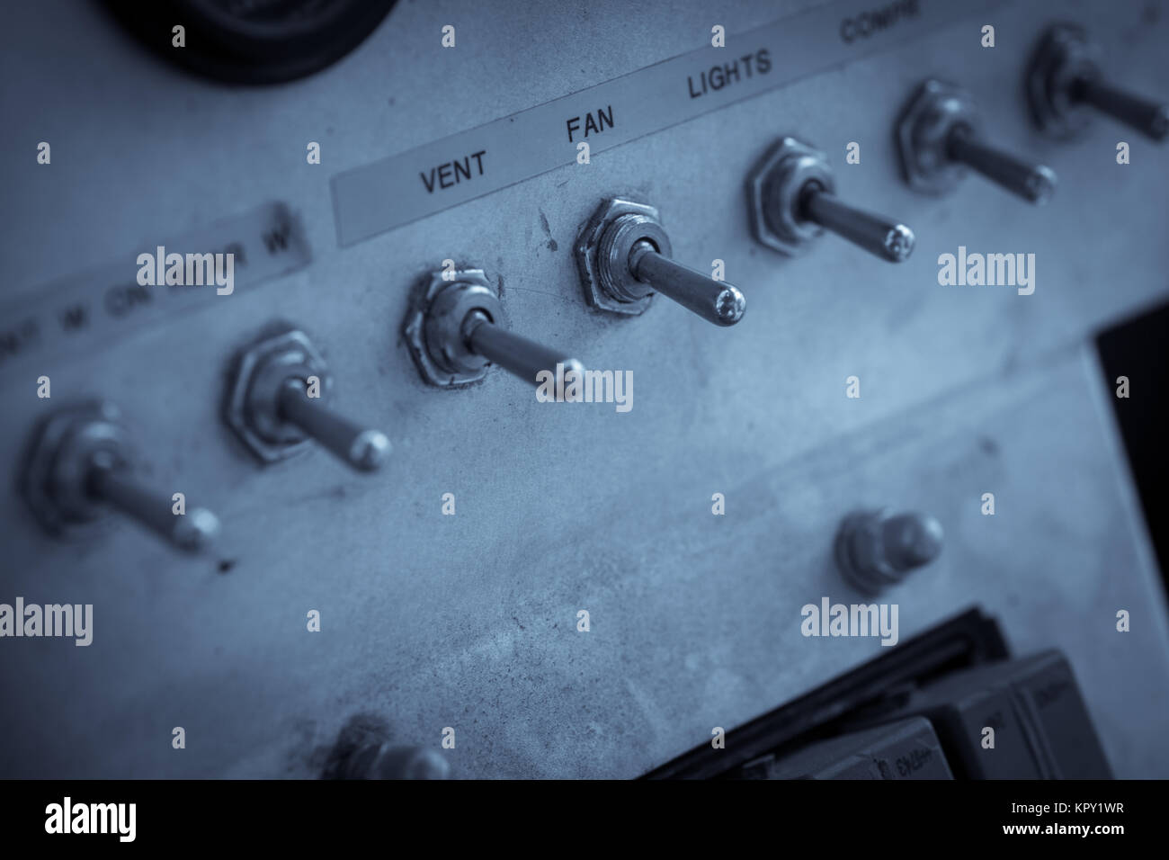 Flip switches hi-res stock photography and images - Alamy