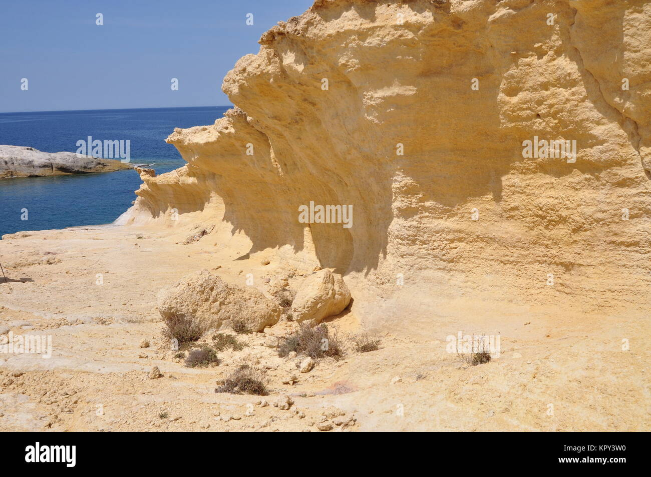Coast sandstone stone hi-res stock photography and images - Alamy