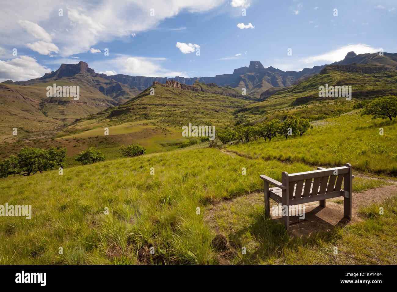 Amphitheatre royal natal national park hi-res stock photography and ...