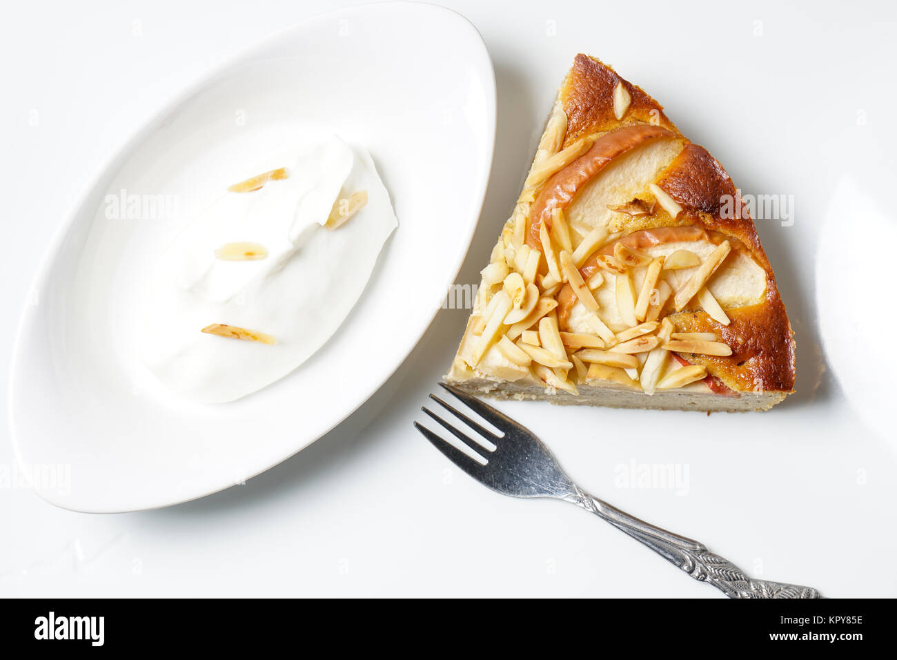 Apple pie with almonds Stock Photo - Alamy