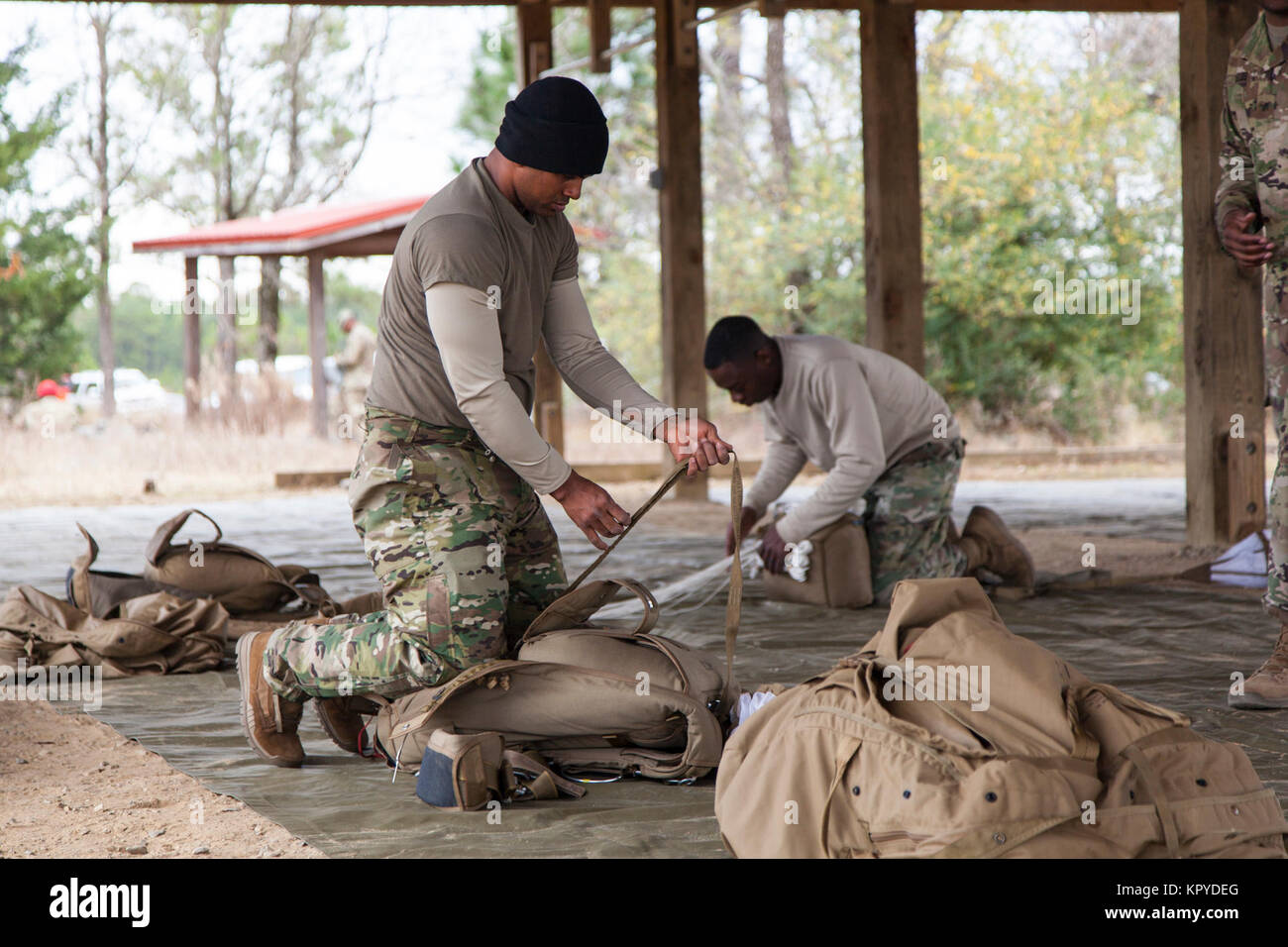 Luzon drop zone hi-res stock photography and images - Alamy