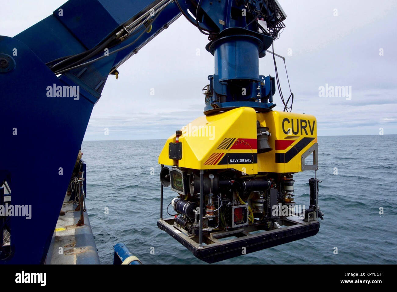 The R/V Atlantis, a U.S. Navy owned research vessel, deploys the cable ...