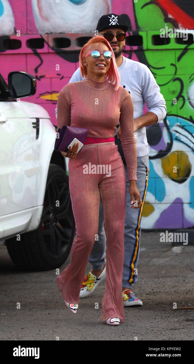 Mel B Shows Off Her Perfect Body While Shopping On Melrose Avenue In West Hollywood Featuring