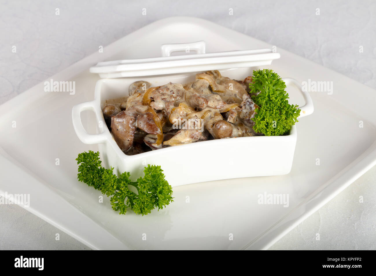 Chicken offals hi-res stock photography and images - Alamy