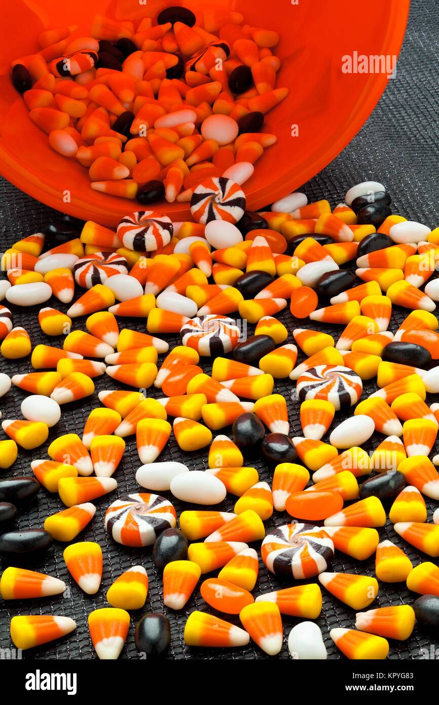 Spilled candies hi-res stock photography and images - Alamy
