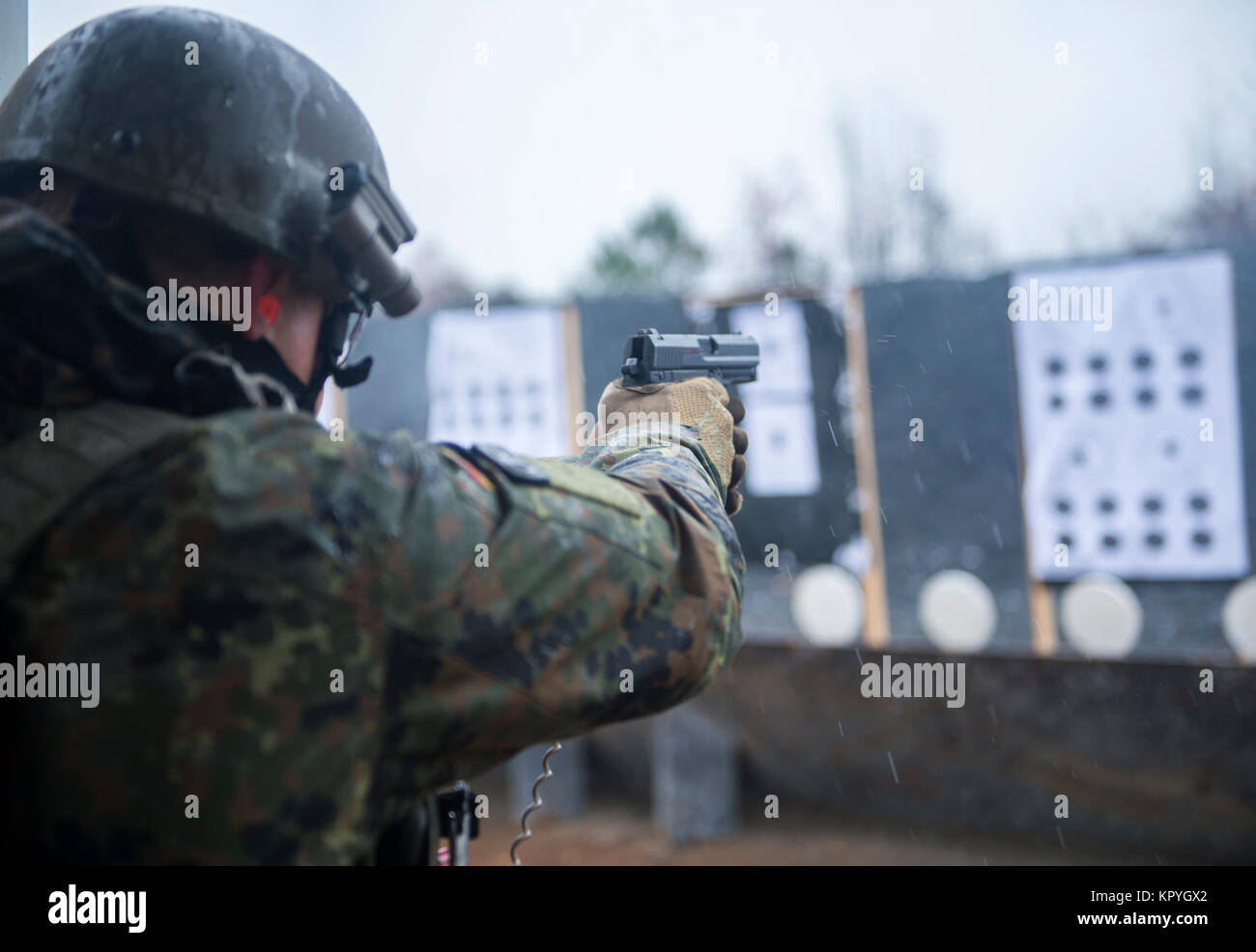 Live fire explosive ordnance training hi-res stock photography and ...