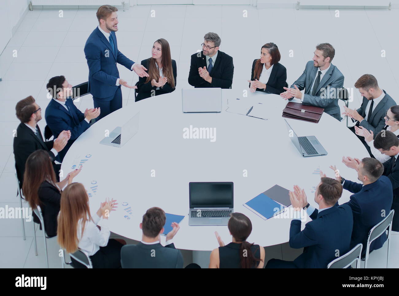 head of the company speaks to colleagues at conference Stock Photo - Alamy
