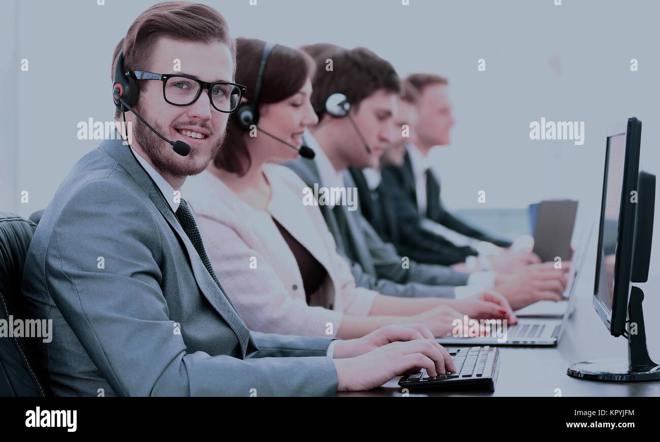 concept of reliable communications:operator call processing in t Stock ...