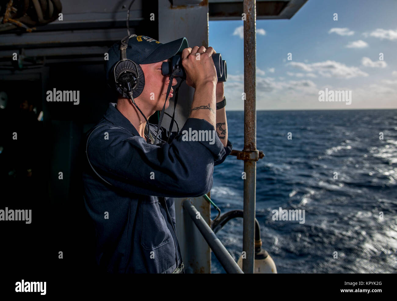 ATLANTIC OCEAN (Dec. 13, 2017) Seaman Anthony Cline looks for contacts ...