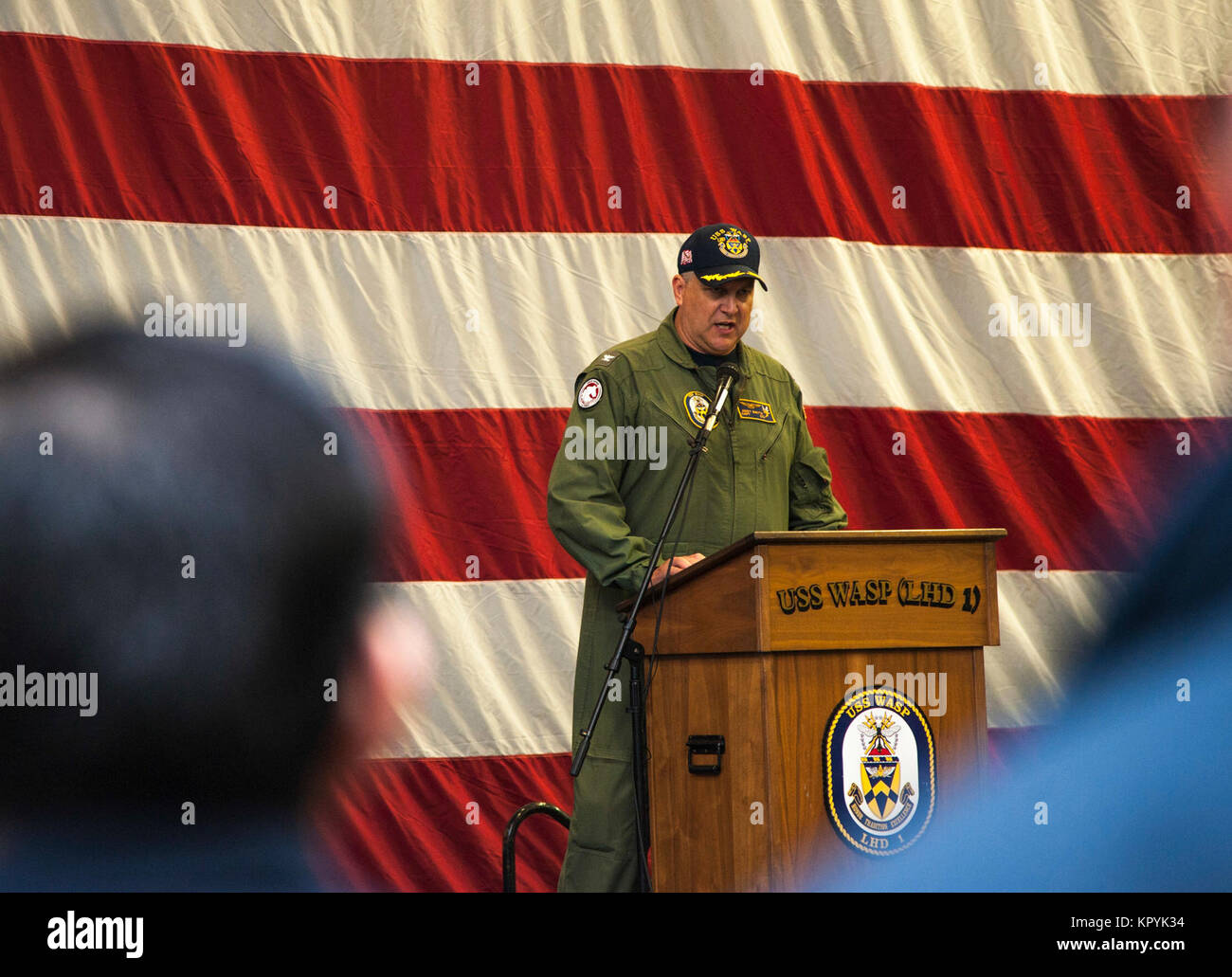 Pacific Ocean (Dec. 13, 2017) Capt. Andrew Smith gives his departing ...