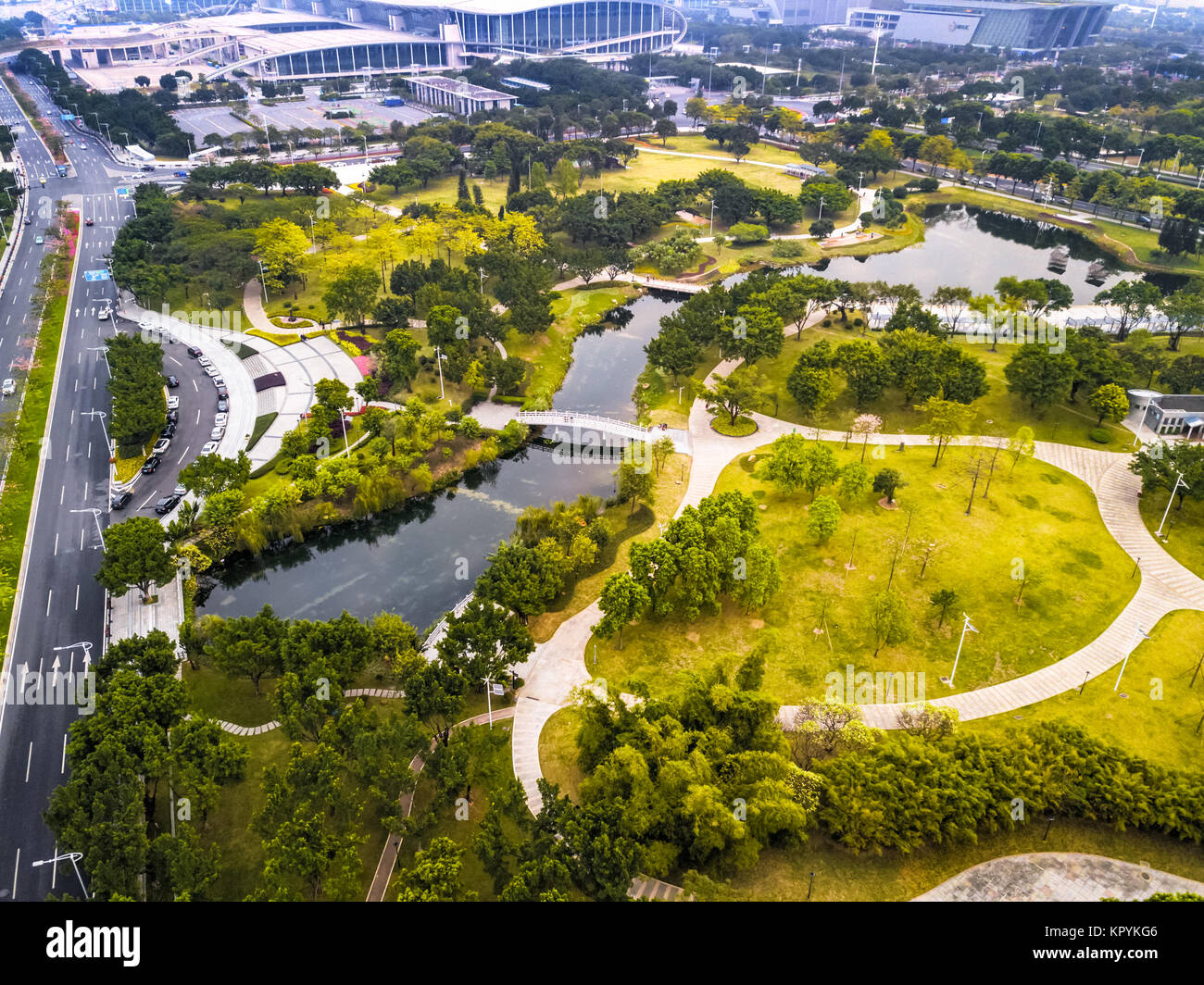 Urban gardens and guangzhou city hi-res stock photography and images ...