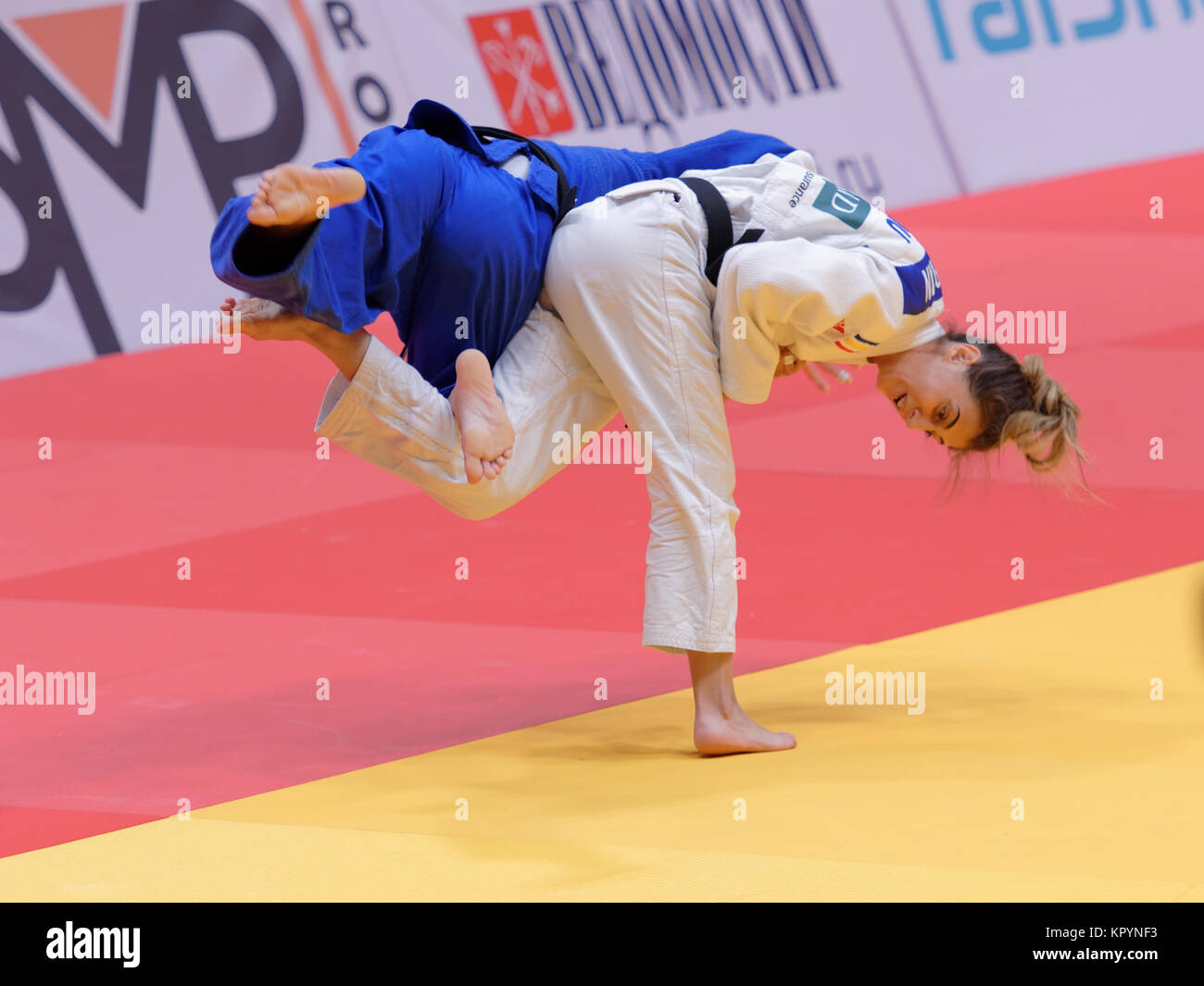 Fight for 3rd place Larisa Florian, Romania (white) vs Jessica Pereira ...