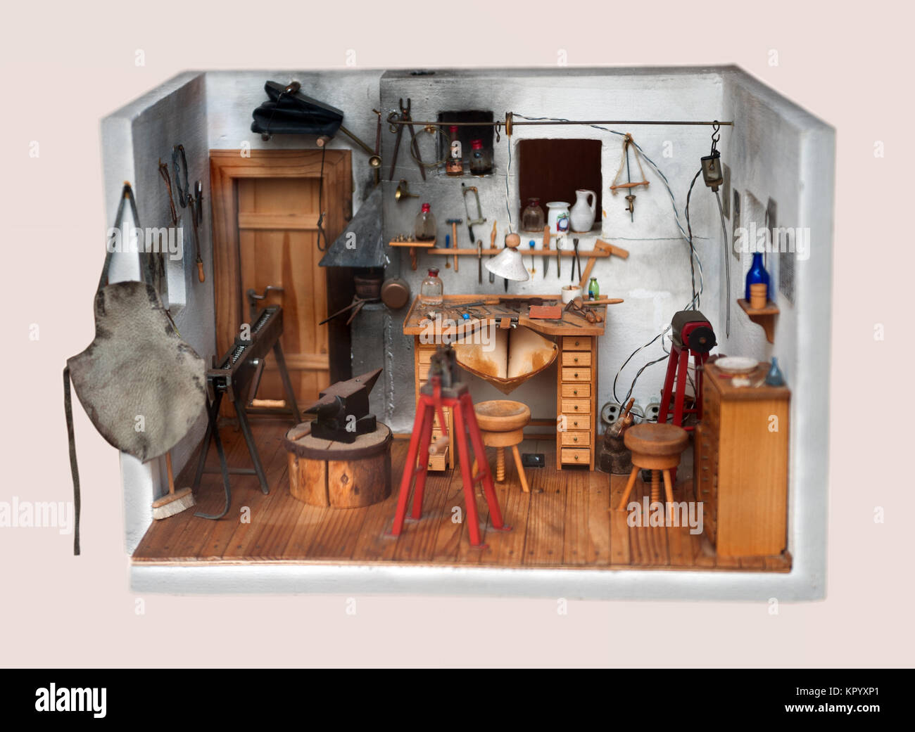 Toolmaker hi-res stock photography and images - Alamy